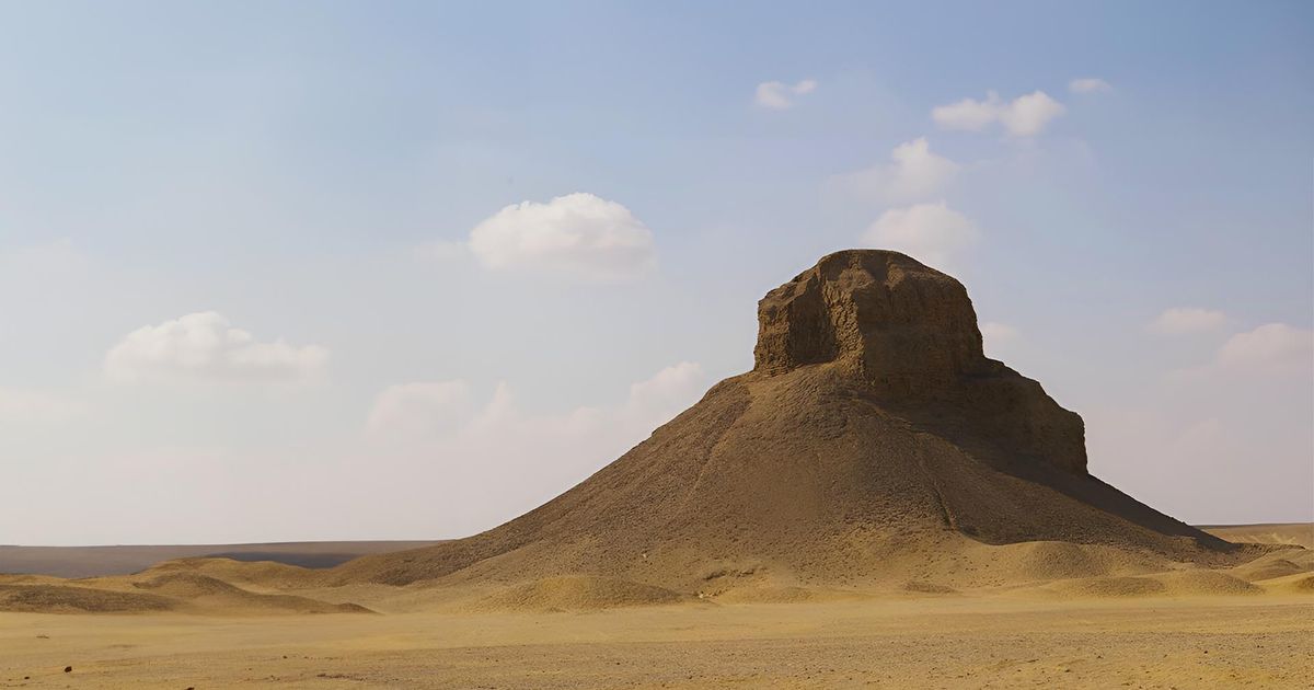 Pyramide noire : la mégastructure enfouie en streaming direct et replay ...