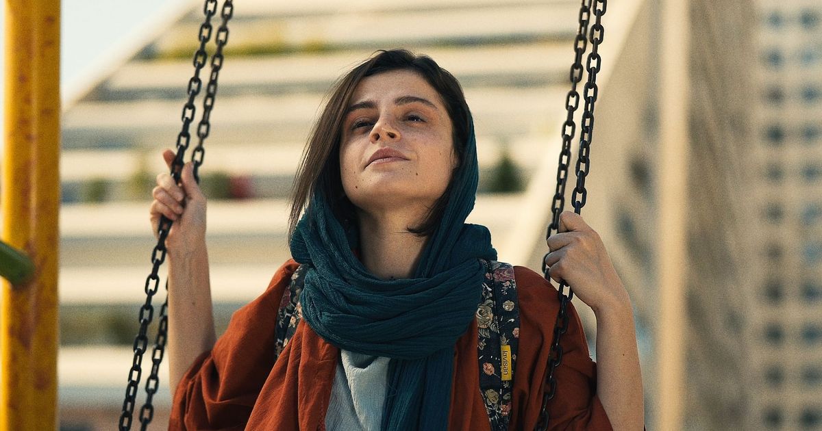 Happiness en streaming direct et replay sur CANAL+ | myCANAL