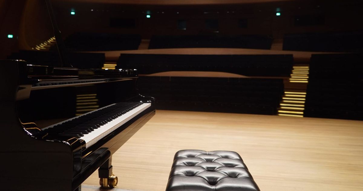 Récital de piano de Paul Ji en streaming direct et replay sur CANAL+ ...