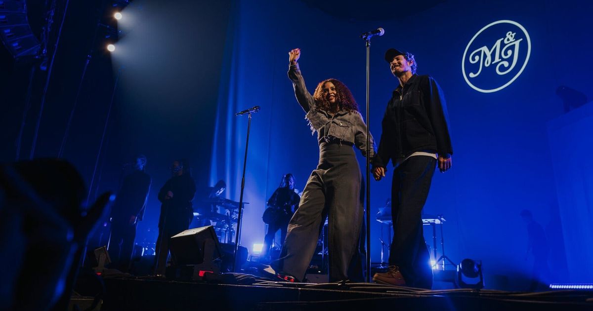 Max & Joy - Komm näher Streaming Doc. Musique 30 min 2025 | CANAL+ Suisse