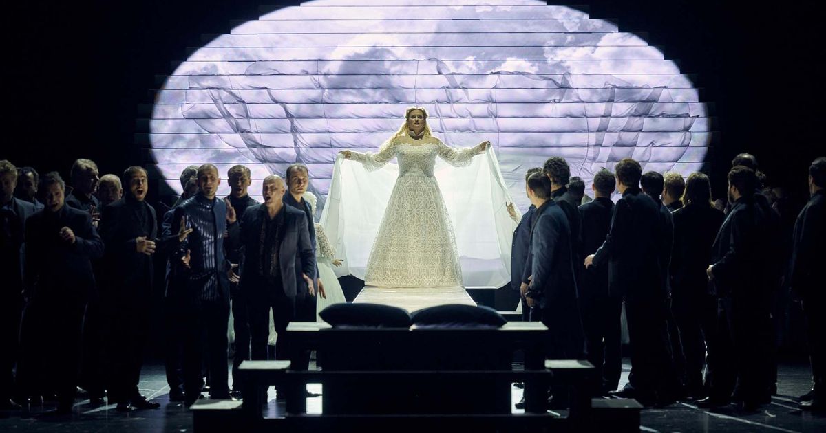 Richard Wagner : Lohengrin - Festival de Pâques de Baden-Baden en ...