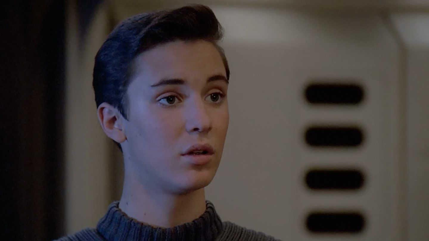 Star Trek : la nouvelle génération - Saison 2 en streaming direct et ...