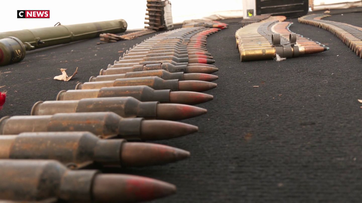 L'armée israélienne entrepose des armes du Hamas dans la base militaire ...