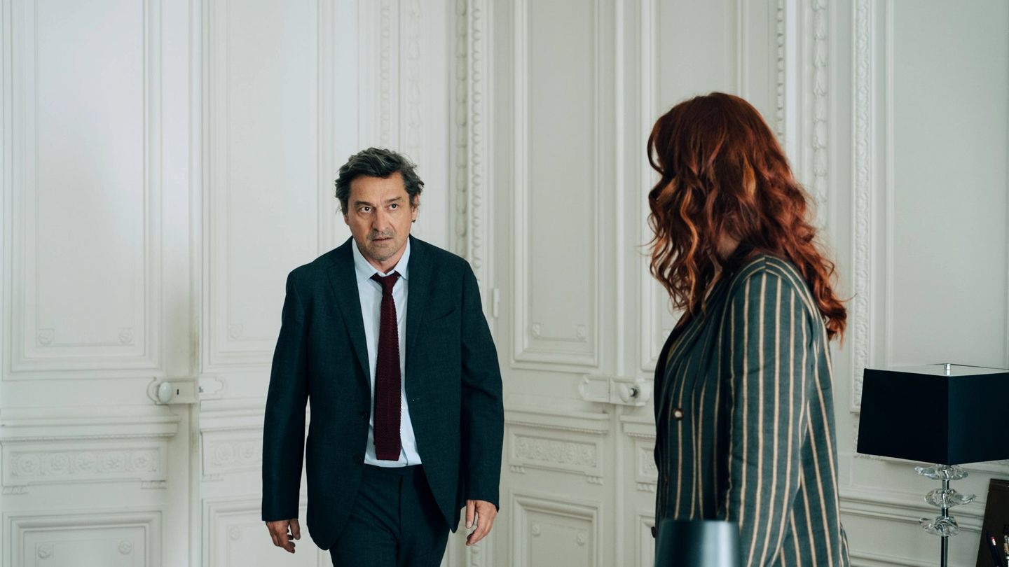 Résumé Et Casting Engrenages Saison 8 Série Policière 48 Min 2020