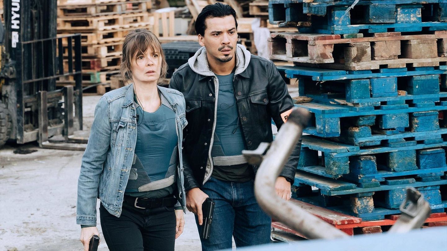 Engrenages Saison 8 En Streaming Direct Et Replay Sur Canal Mycanal