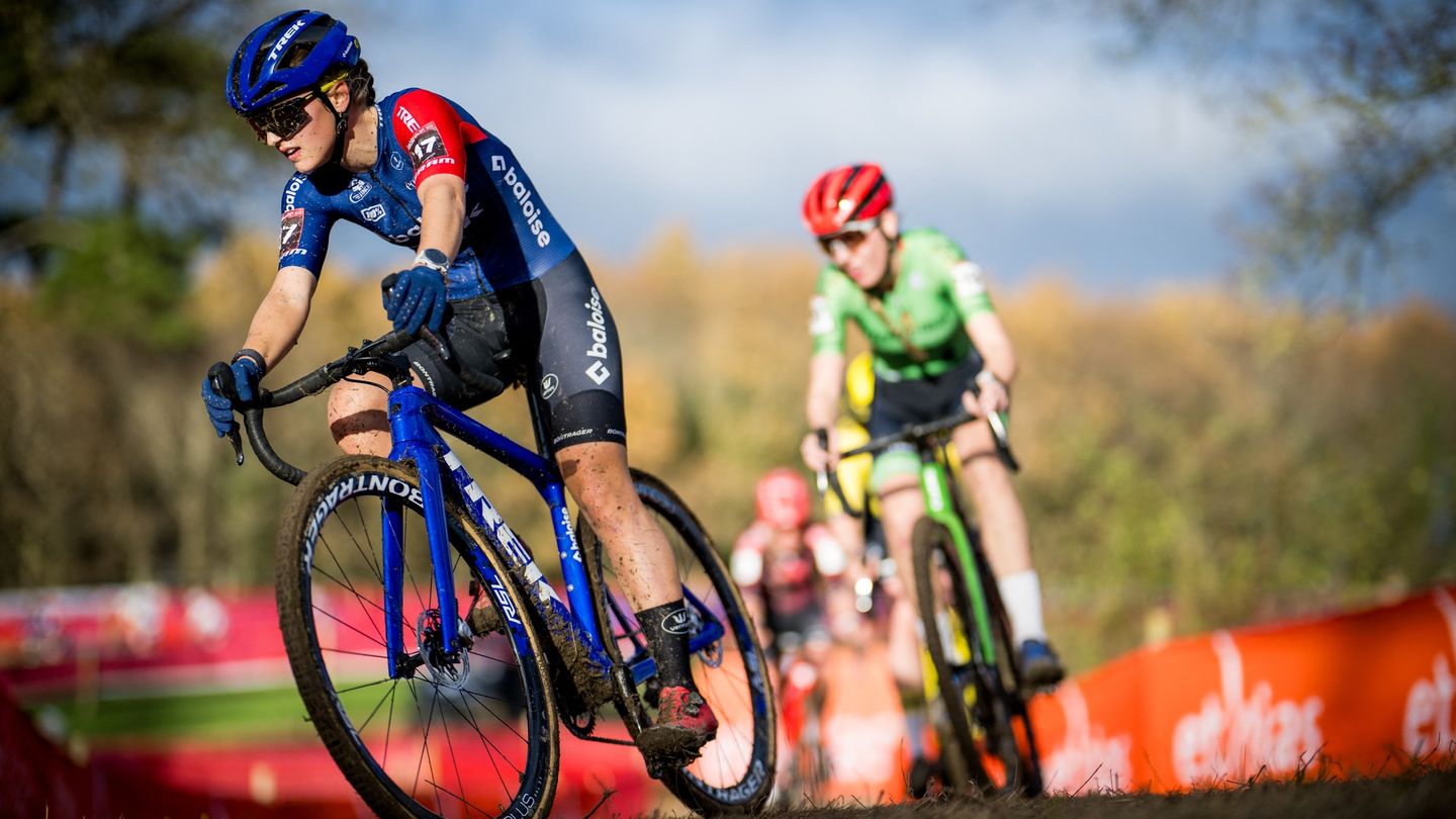 Résumé Et Casting 8e Manche Course Dames Cyclisme 1h31 2024 Mycanal