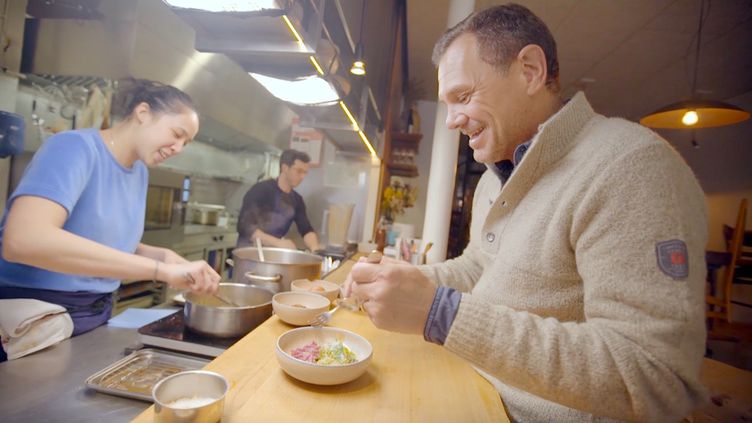 Qui est Céline Pham, la chef qui bouscule la food parisienne ? | CANAL+